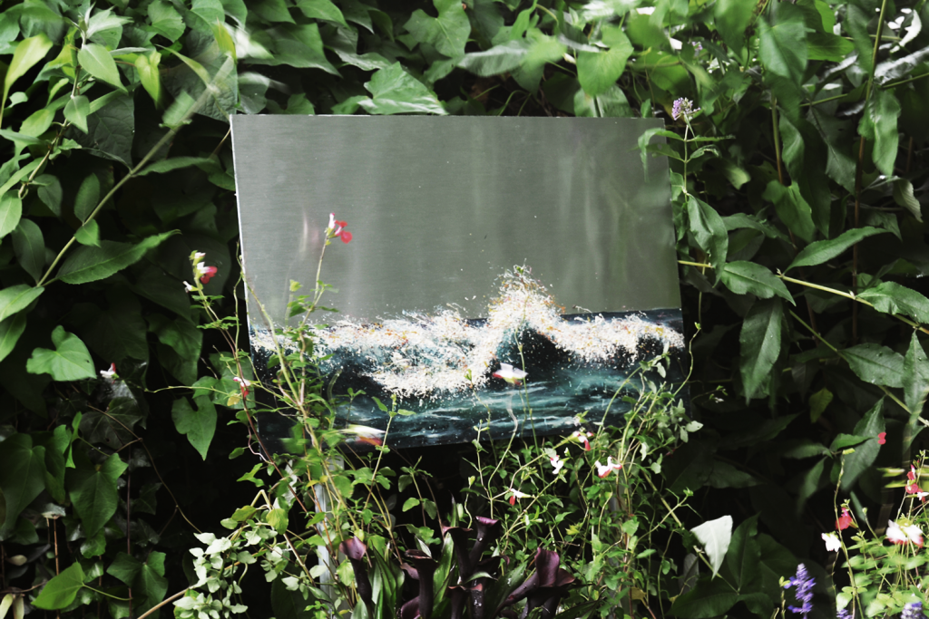 Eternal Motion: Wave Crashing Shoreline – ART FOR THE GARDEN